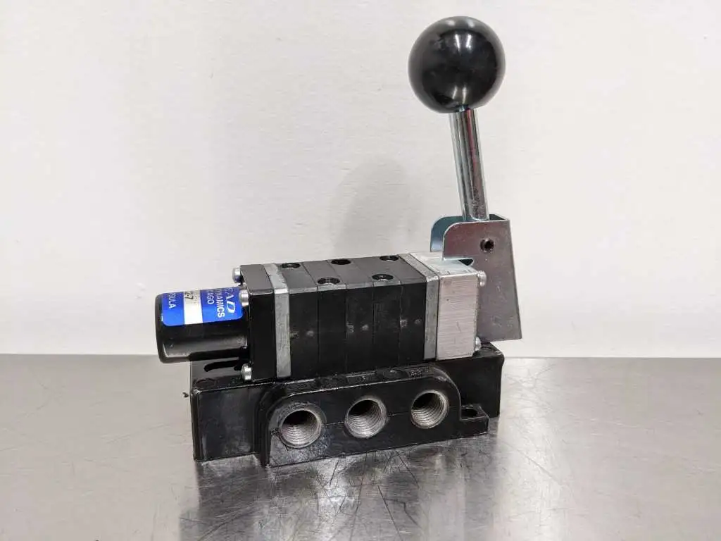 Bimba Mead C2-7 Manually Activated Pneumatic Valve – NEO Surplus