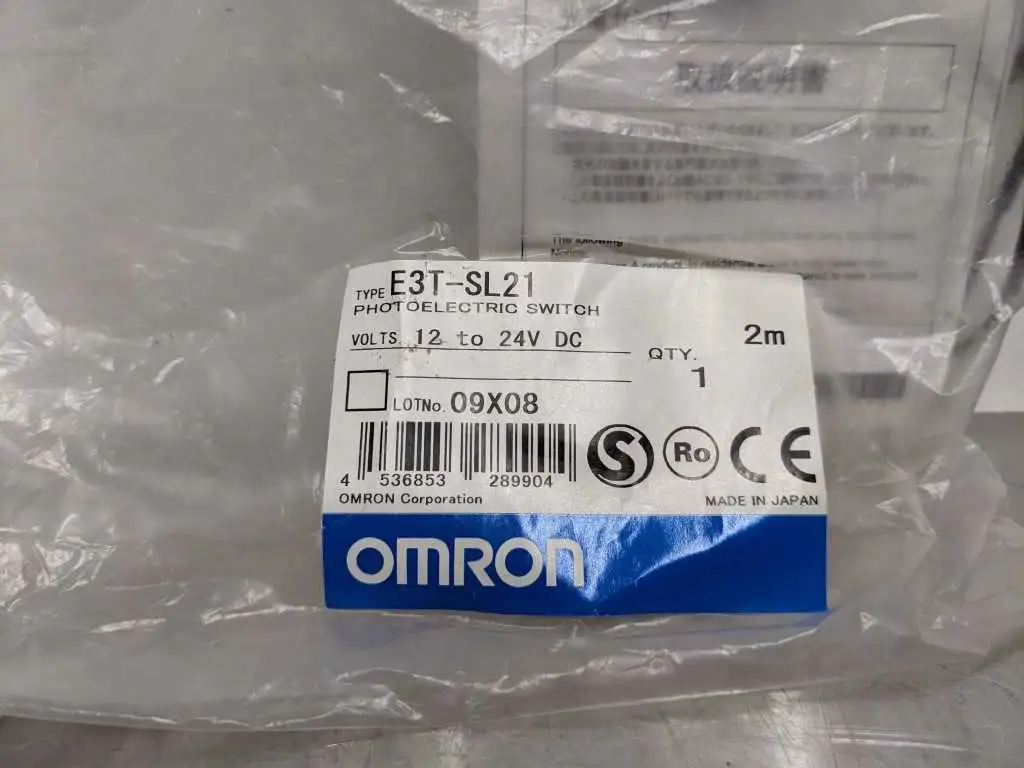 Omron E3T-SL21 Photoelectric Switch 12-24 VDC 2m – NEO Surplus