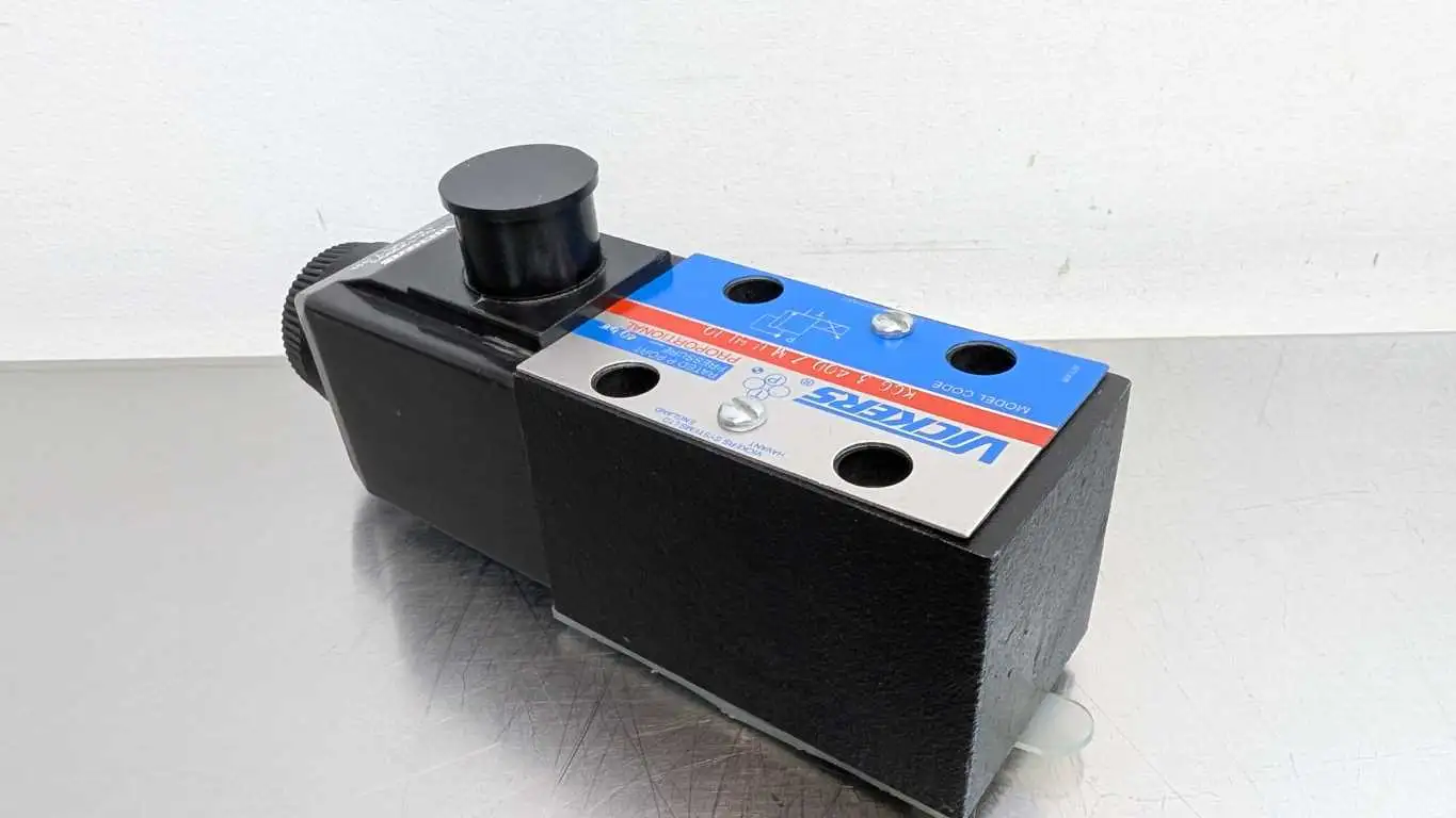 Vickers KCG-3-40D-Z-M-U-H1-10 Solenoid Proportional Valve 02-123993 – NEO Surplus
