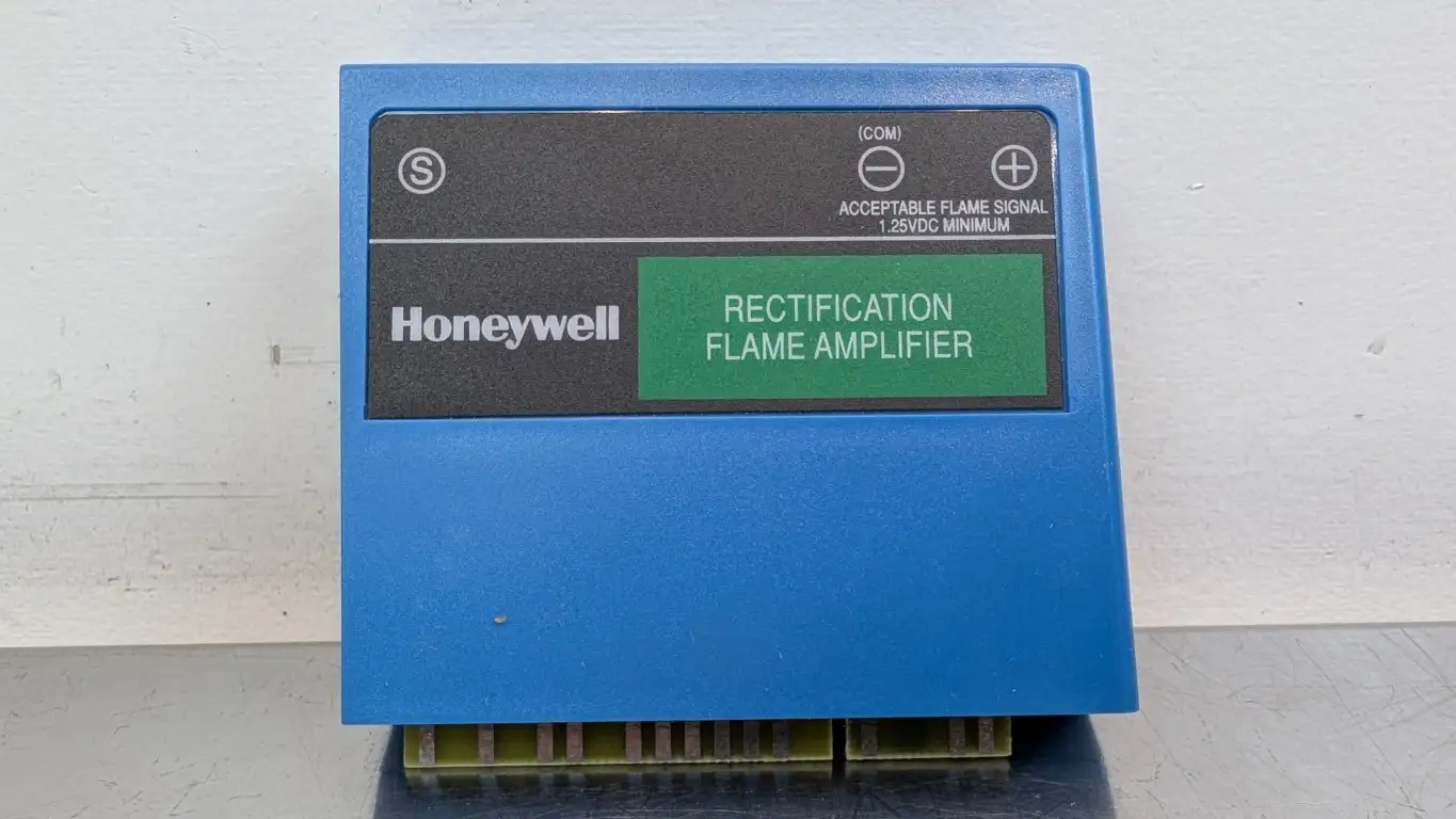 Honeywell R7847-A-1025 Rectification Flame Amplifier R7847A1025 0.8-1s ...