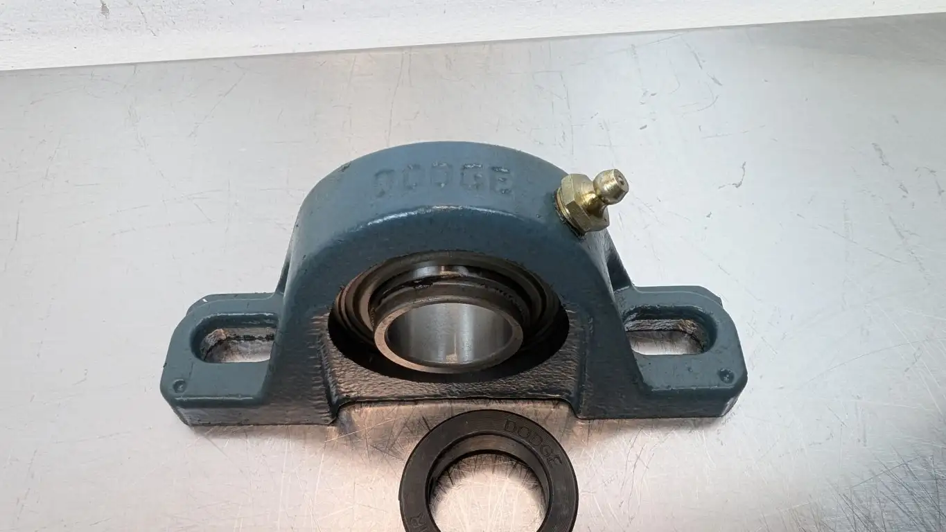 Dodge P2B-SXVB-100 Pillow Block Bearing 131986 1″ ID – NEO Surplus