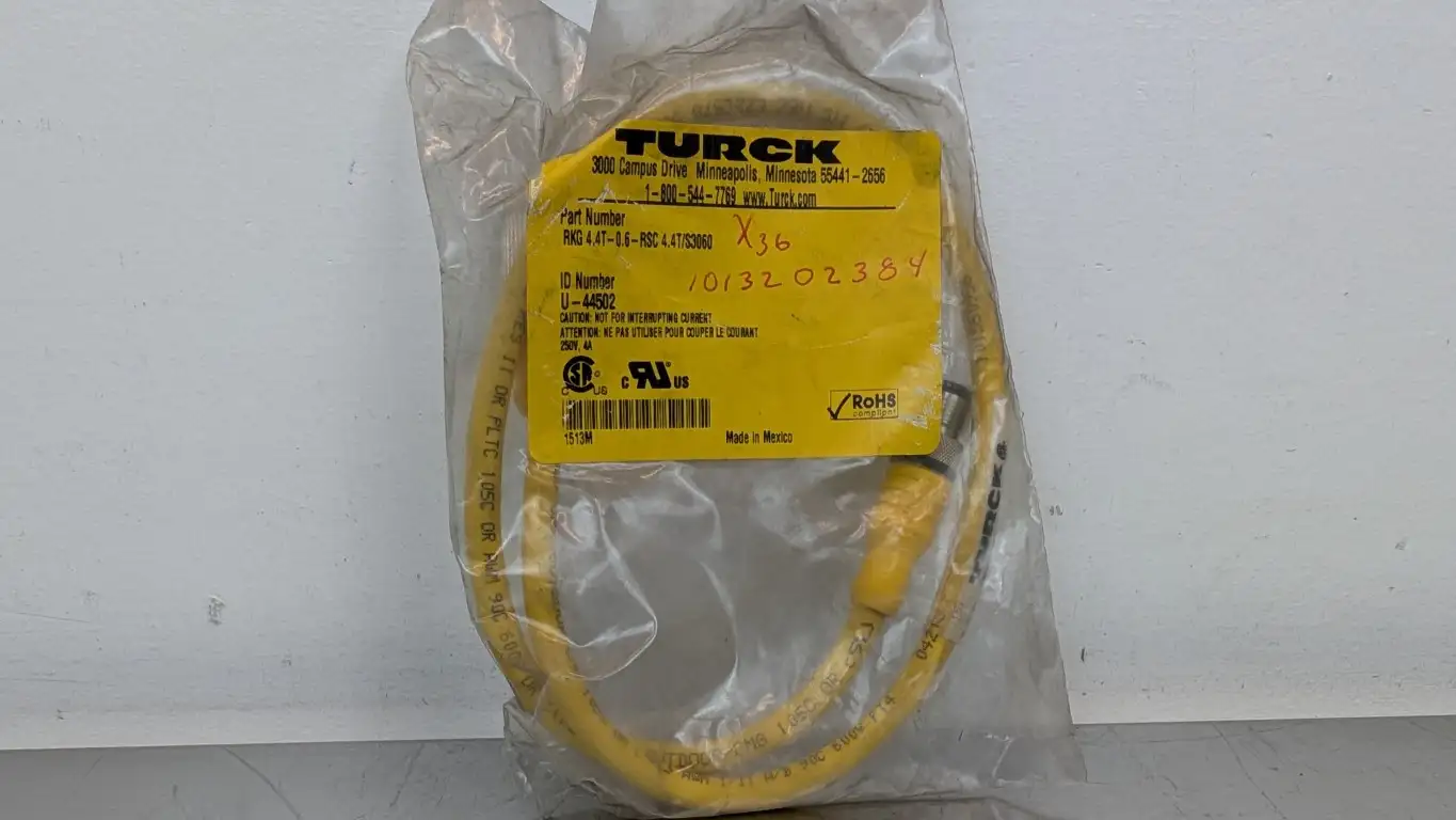 Turck RKG 4.4T-06-RSC 4.4T/S3060 Extension Cable U-44502 250V 4A M12 ...
